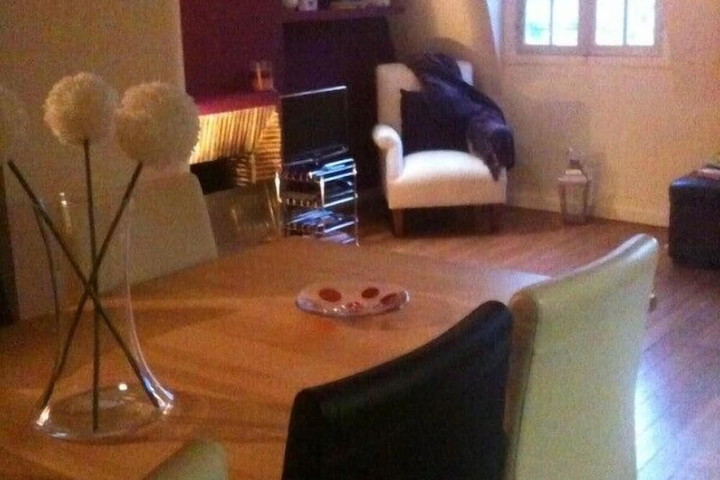 Romantic Paris Apartment, Large 1 Bedroom On The Chic Ile Saint Louis - Paris