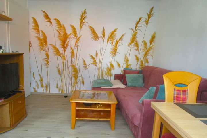 Ruhiges, Neu Renoviertes Apartment Mit Terrasse, 5 Min Zum Zentrum - Emden