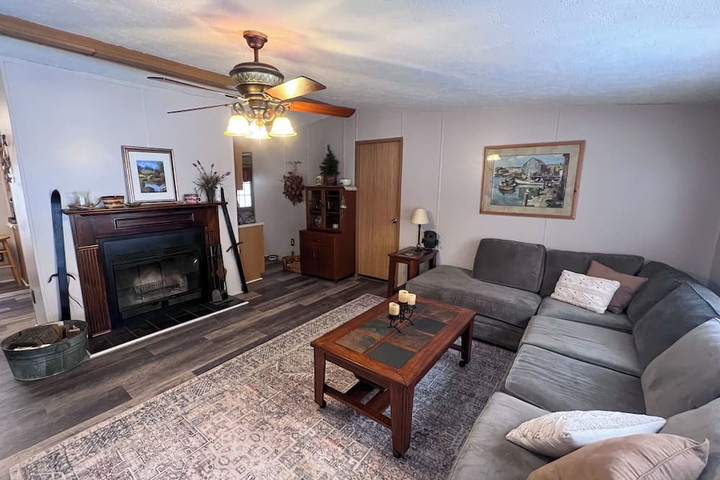 Stream-front Serenity: Relax With The Family At This Peaceful Place To Stay! - Ohiopyle, PA