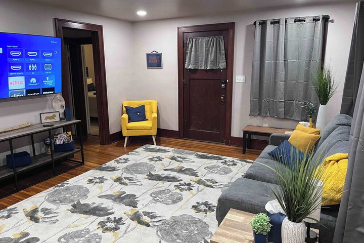 Revitalized Mid-century Modern Gem - Sioux Falls, SD