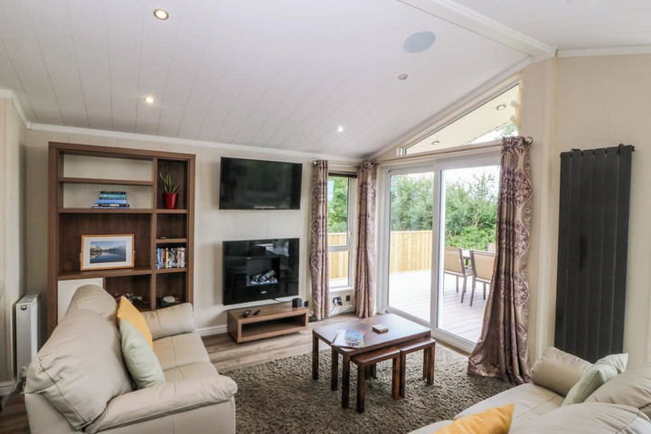 Plas Marchog Lodge, With A Garden In Pentraeth - Bangor