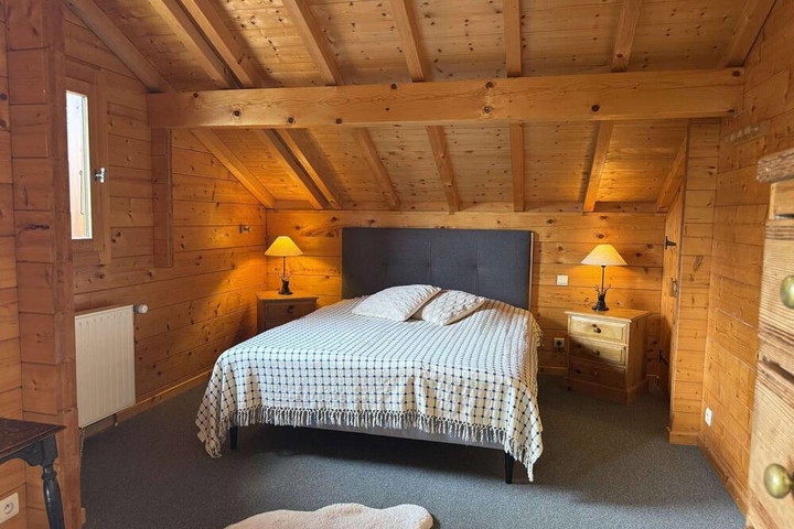 Chalet Typique 5 Chambres Pour 10 Personnes Avec Wi-fi Et Terrasse - Les Carroz d'Arâches