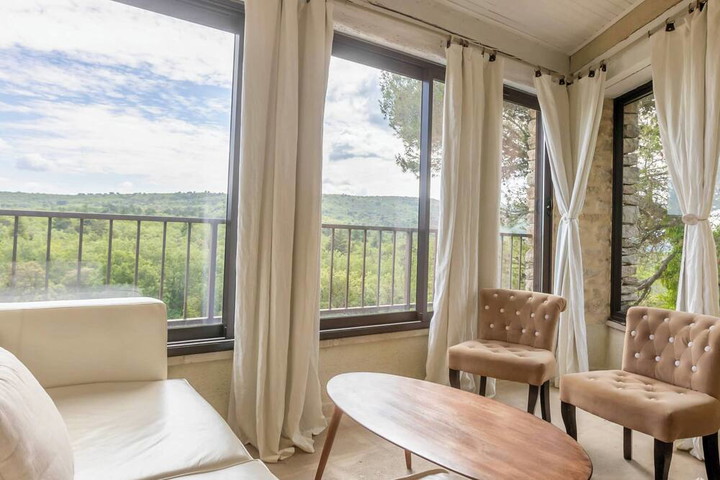 Luxury Family Farmhouse In The Luberon Village Zip-line On Foot Sleeps 21 - Roussillon