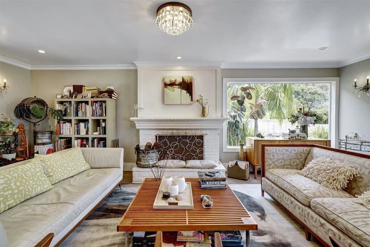 Elegant Laguna Beach Retreat With Ocean And Mountain Views. - Laguna Beach, CA