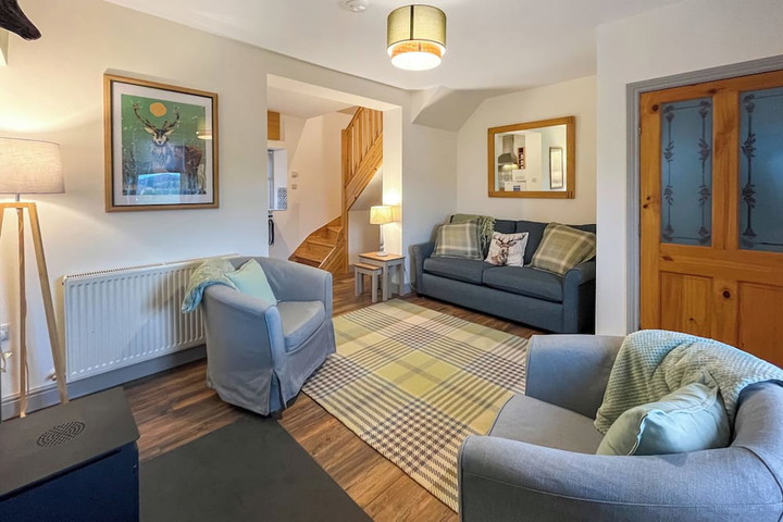 1 Bedroom Accommodation In Dumfries - Dumfries