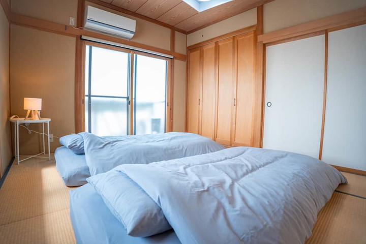 Within Walking Distance Of Matsumoto Station & A Large Shopping Center · Entire House Rental With Free Parking | Base In Kamikochi And Hakuba · Accommodates Up To 8 Guests - Matsumoto