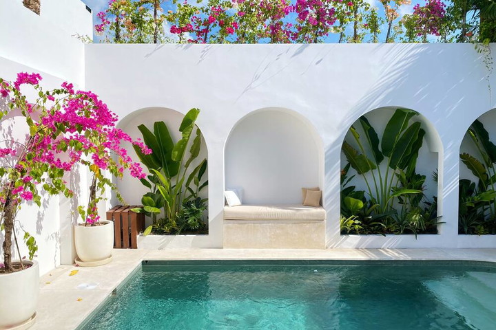 Splendid Villa Eden White Canggu Pool & 2 Bd - Canggu