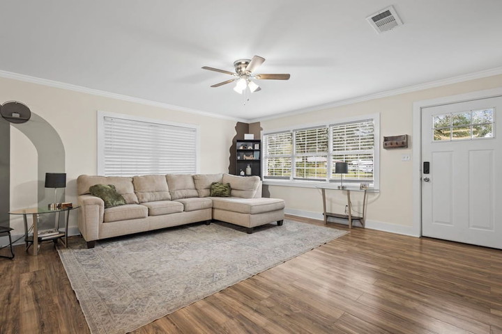 Charming 3-bedroom Cottage With Wifi And Ac In Foley - Alabama