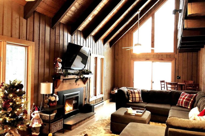 Beautiful- Ski/golf Home, Hot Tub, Mins To Mtn - Vermont