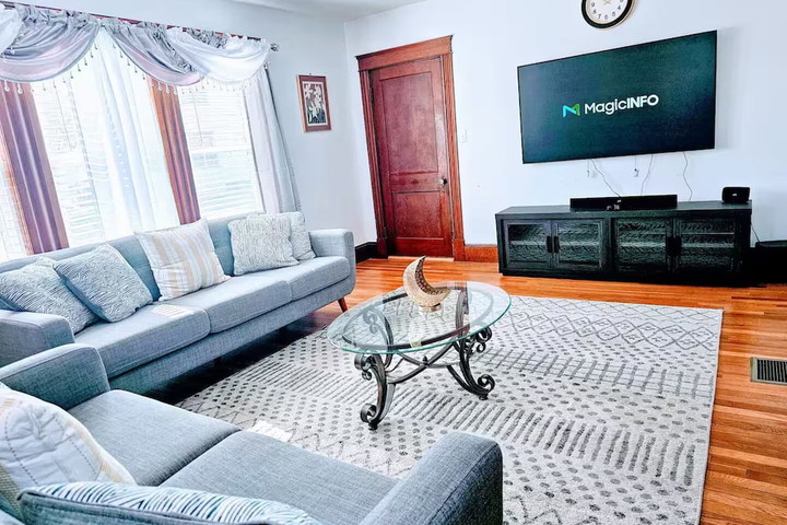 Spacious 4-bedroom Unit In Welcoming Nashua Nh. - ナシュア, NH