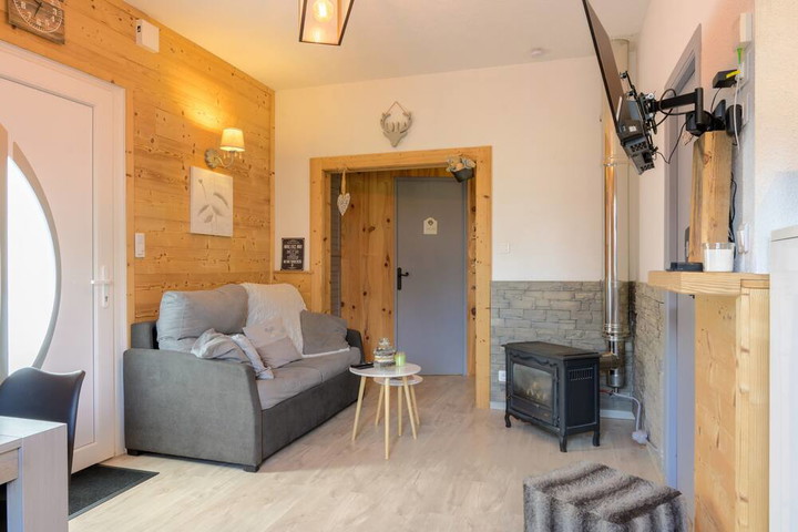 Chalet "La Petite Chaumière" Avec Vue Sur Les Montagnes, Terrasse Privée Et Wi-fi - Ballon d'Alsace