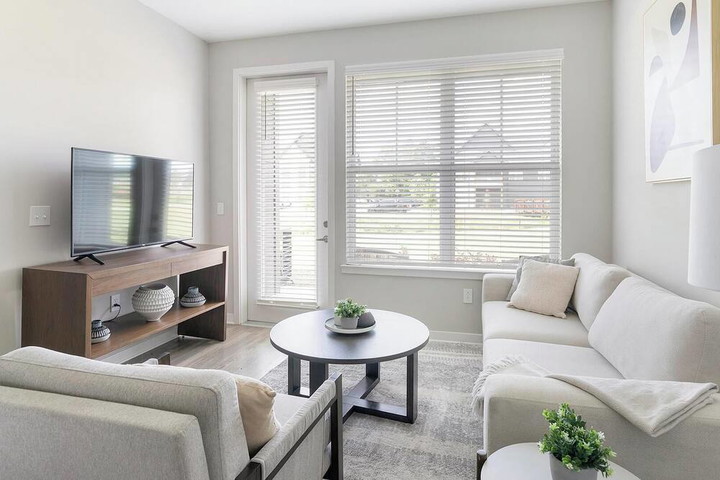 Landing | Beautiful 1bd, Pool, Clubhouse - Huntsville, AL
