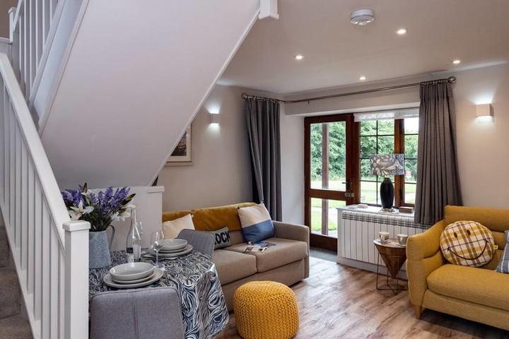 The Snug, Pet Friendly, Character Holiday Cottage In St Minver - Padstow