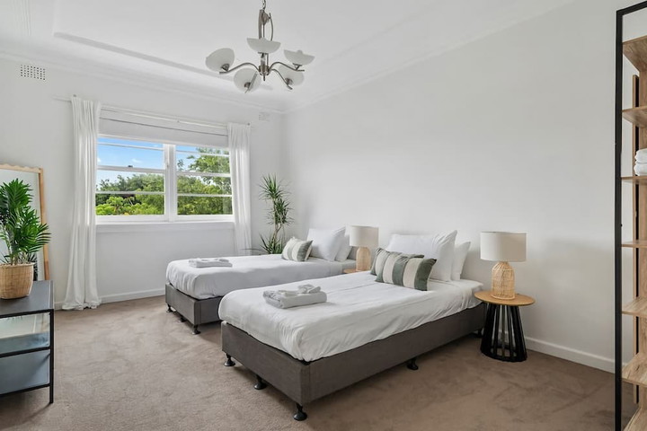 Warm Spacious Bondi Stay With Parking - Bondi Beach