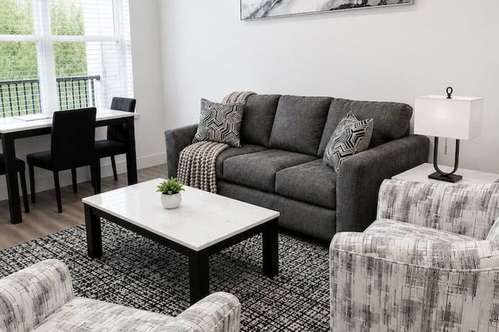 Stylish 1 Br Suite Downtown Convention Center - Hot Springs, AR