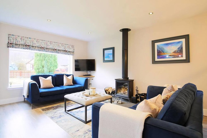 Carn Mor Is A Beautifully Refurbished Three Bedroom Property. - Aviemore