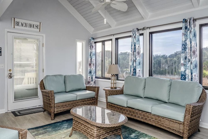 3br/2ba Sealoft! Close To Beach! Pet Friendly! Neighborhood Pool! Amenity Access Included - South Carolina