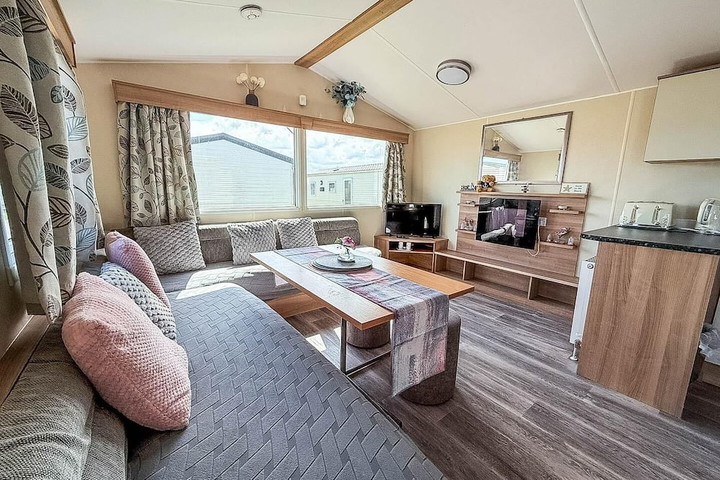 Superb 8 Berth Caravan At California Cliffs, Near Scratby Beach Ref 50006g - Caister-on-Sea