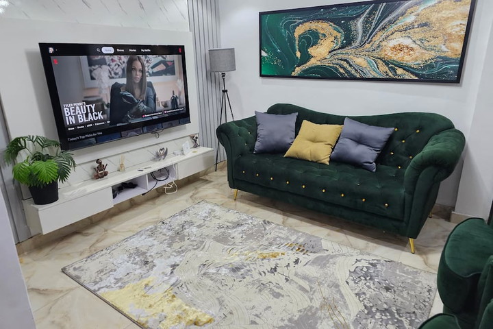 Neat And Cozy One Bedroom Apartment In Anthony, Ikeja. Lagos - Lagos