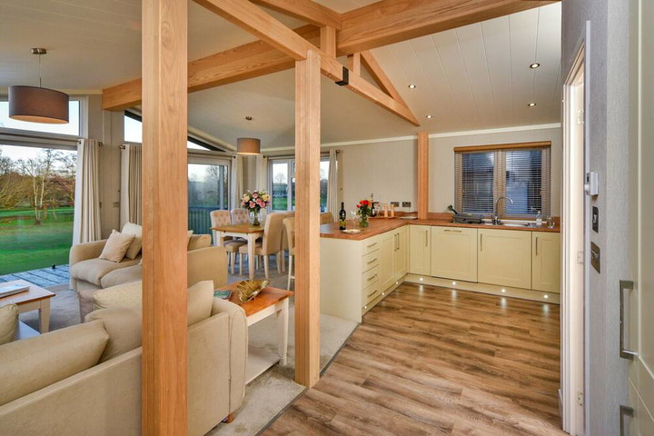 Heron Luxury Lodge - Cambridgeshire