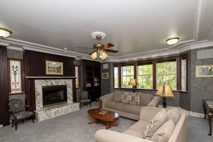 Victorian Manor  *Game Room *Spacious *Walk To Downtown - Prescott, AZ