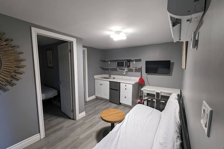 Modern Tiny Wood Cottage #3 Camping Style Cottages 5 Minutes To The Beach! - Wasaga Beach