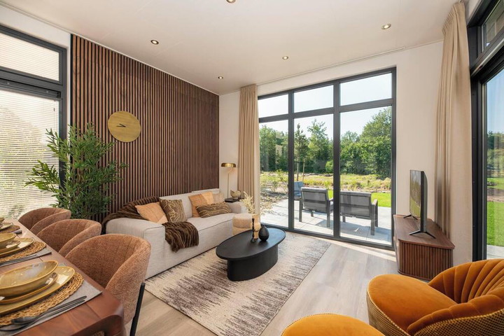 Essenburgh: Spacious And Stylish Home For 6 People With Three Bedrooms, A Modern Kitchen, A Cozy Outdoor Space, And A Private Hot Tub And Sauna For Ultimate Relaxation. Enjoy Luxury And Nature In The Veluwe. - Apeldoorn