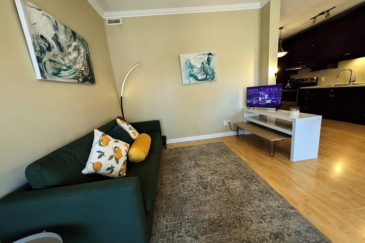 Chic Downtown Campbellton Stay + Kitchen - Campbellton