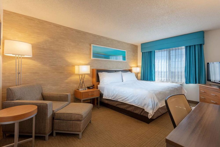 Enjoy Disneyland Magic! Outdoor Pool, Pet-friendly Property! - Anaheim, CA