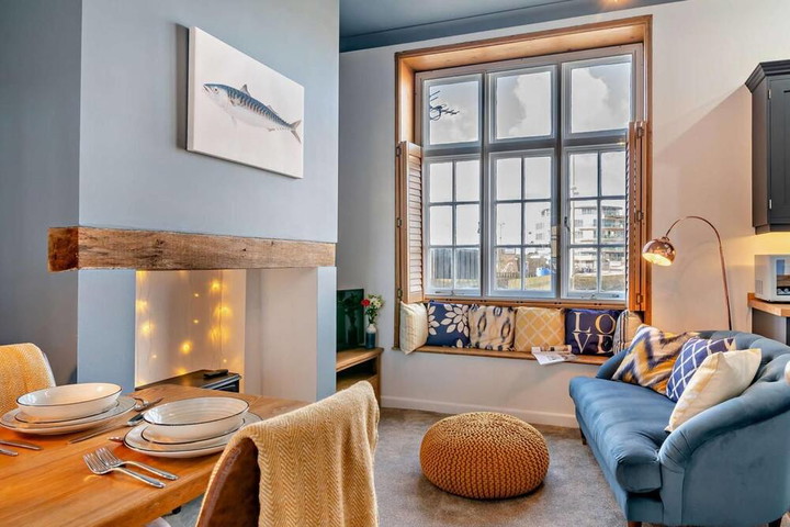 1 Bed In Bridport (Oc-93502) - Bridport
