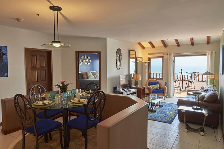 Light, Airy Luxury Hamilton Cove Villa La Casa Sirena W/golf Cart - Great Value! - Santa Catalina Island, CA