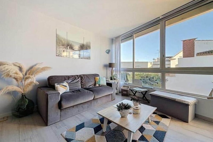 Charming, Bright P2 With All Comforts. - Aigues-Mortes