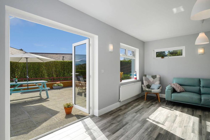 Cottage 479 - Clifden - Sleeps 6 Guests  In 3 Bedrooms - Galway