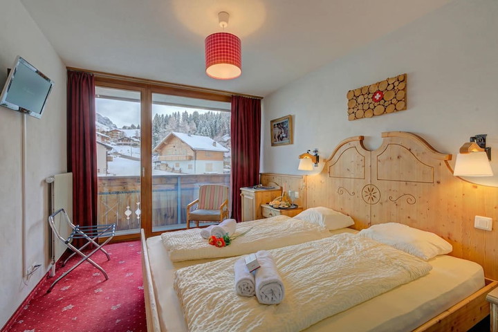 Hotel Relais Alpin Twin Room & Balcony3 229, Les Mosses, Switzerland - Les Diablerets