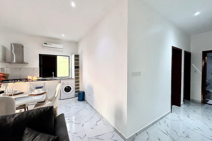 Comfy T2 Apartment + Fast Wi-fi Steps To Beach, Restaurants, Playground And Fun - Luanda
