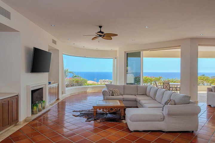 Ocean View Villa Steps To Pedregal Beach W/ Large Heated Pool, Hot Tub & Views - Cabo San Lucas