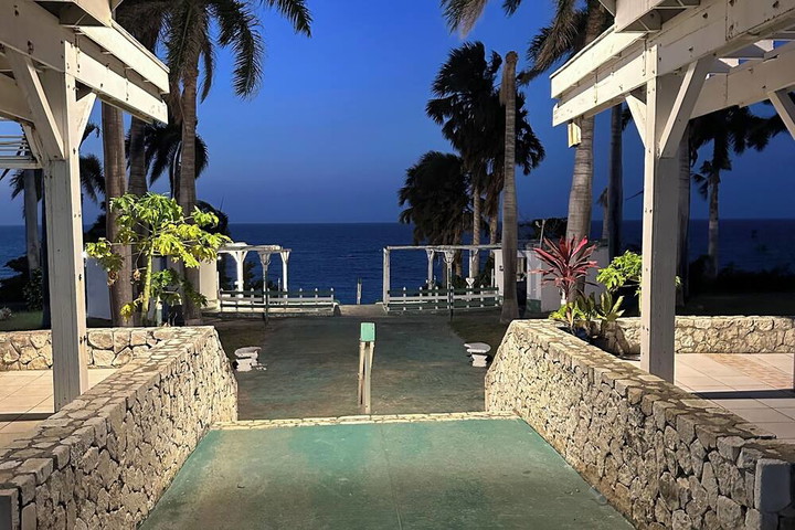 Seaside Escape - Montego Bay
