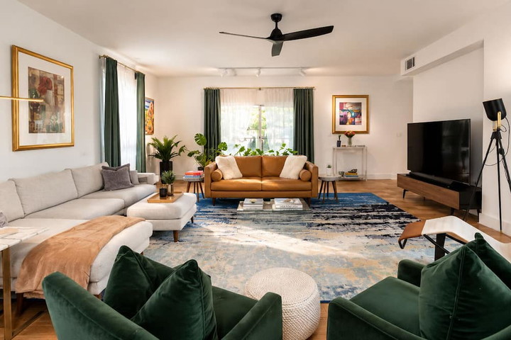 Designer Dc Retreat, Private Pool, Gym & Backyard Oasis - Kensington, MD