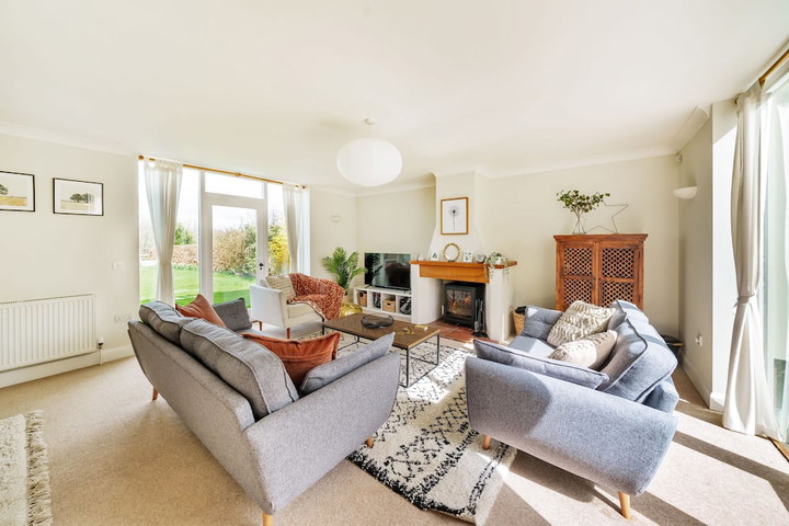 Byre House (Sleeps 6) - Sutton Waldron , Shaftesbury Sleeps 6 Guests  In 3 Bedrooms - Shaftesbury