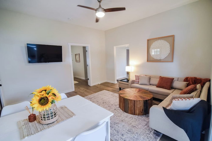 Charming Downtown Fort Mill Home W/ Large Backyard - Rock Hill, SC