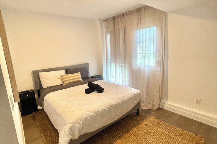Canal Private Suite - Welland - Welland