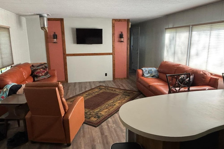 Dorothy's Hideaway, 3 Bed, 2 Bath, Near Devils Tower National Monument. - Wyoming