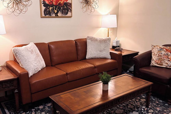 Creekside Cottage: Private, Peaceful, Cozy Escape, Pet Friendly, Attached Garage - Maryville, TN