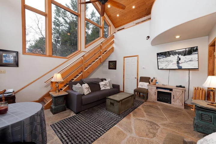 Two Pet Friendly Rustic Cabins On The Animas River -  6 Min To Downtown Dgo - Durango, CO
