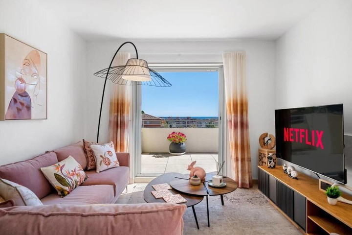 L`elysium -Terrace-jacuzzi- Ac-3 Parking -220 Sqm - Menton