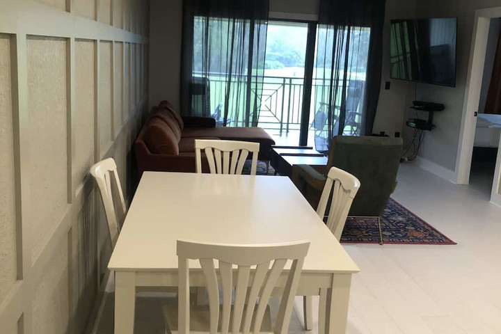 A Little Piece Of Paradise - Newly Renovated Condo - Wesley Chapel, FL
