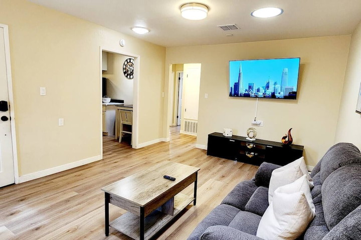 Bright Modern 2br Near Santana Row - Santa Clara