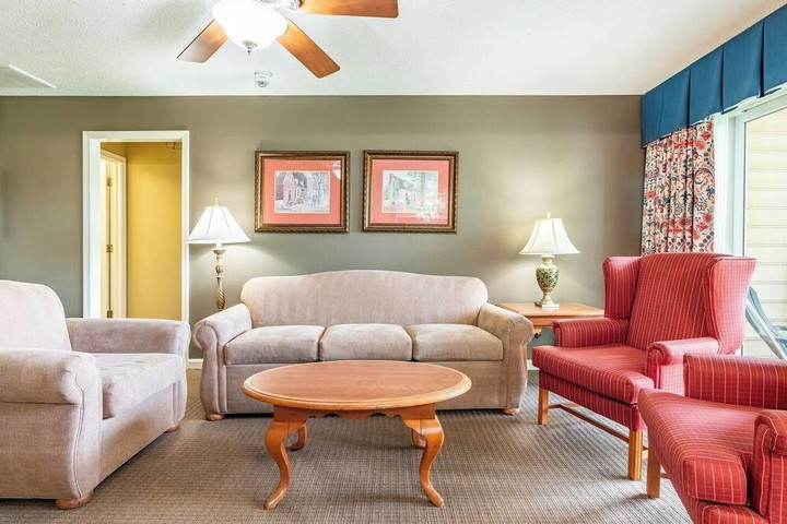 Williamsburg | Pool & Family Activities | 3br Sleeps 10 - Williamsburg, VA