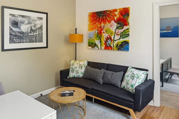 Charming 1 Bedroom, Park Adjacent. City 5 Minutes - Gordon