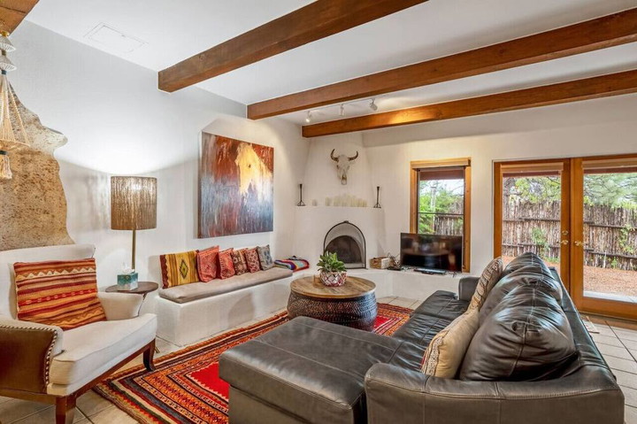 Cielo Grande · Near Santa Fe Plaza, Small Fenced Yard, Parking - Santa Fe, NM